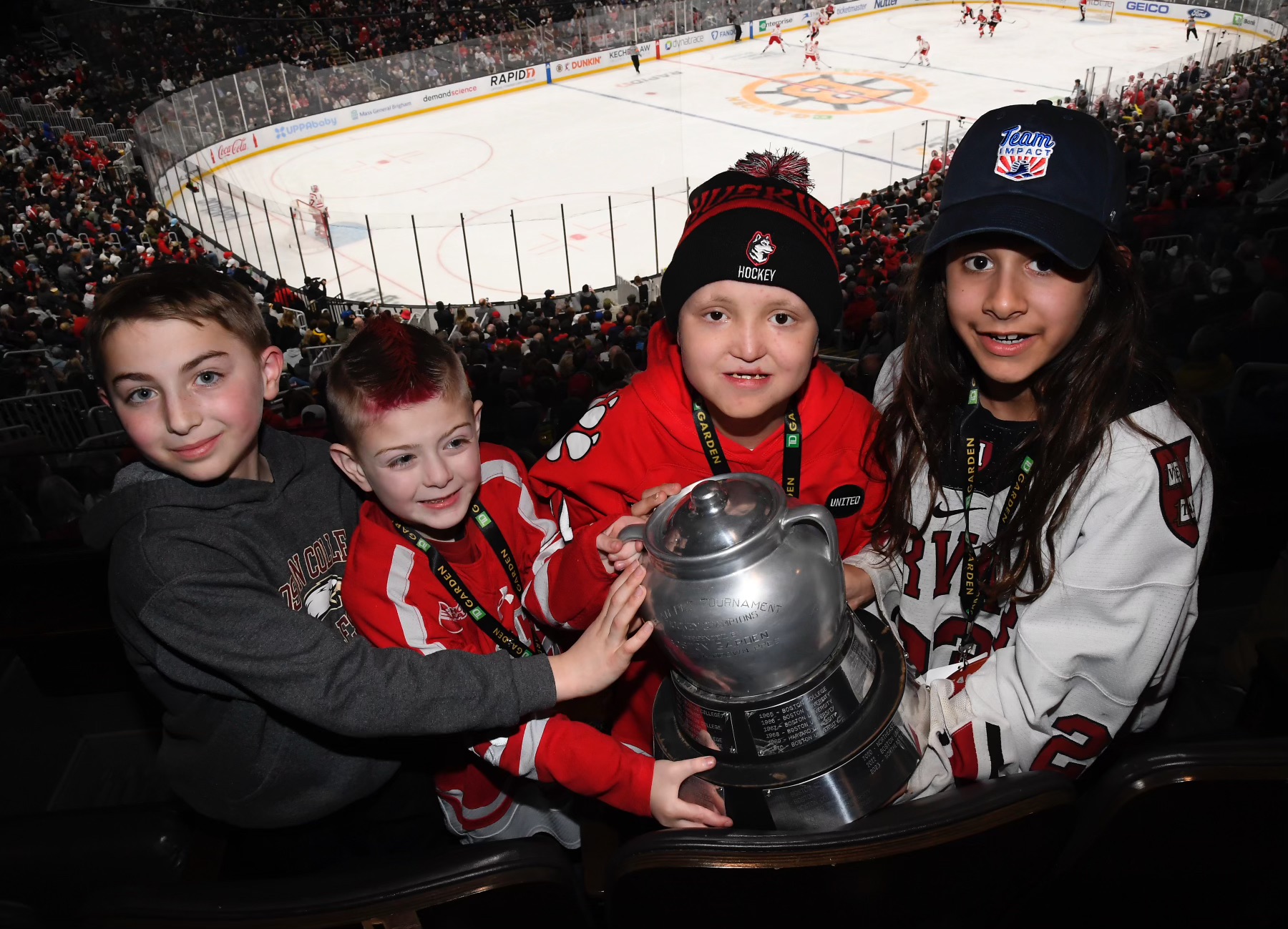 Simon and the Huskies Go Back-to-Back at the Beanpot - Team IMPACT